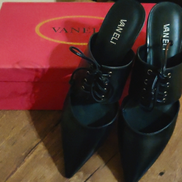 Vaneli | Shoes | Vaneli Kinnon Black Lace Up Pointy Toe Slides | Poshmark